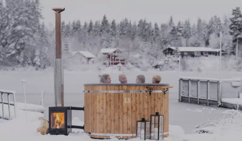 Köp badtunna i hög kvalitet - Svensktillverkad för nordiskt klimat